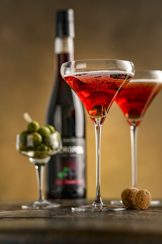 Kir Royale: Ein klassischer Aperitif mit Geschichte - Happy Drinks